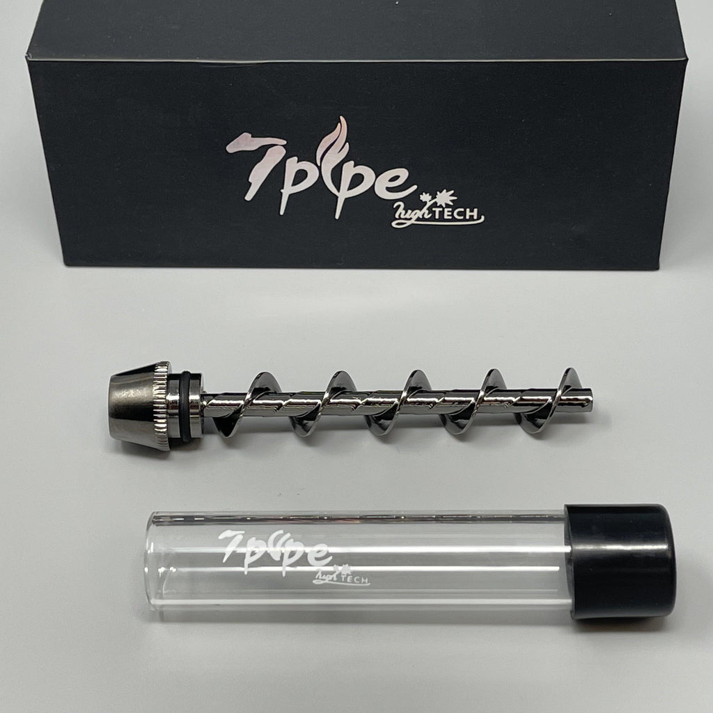 Twisty Pipe by 7 Pipe | The Glass Warehouse